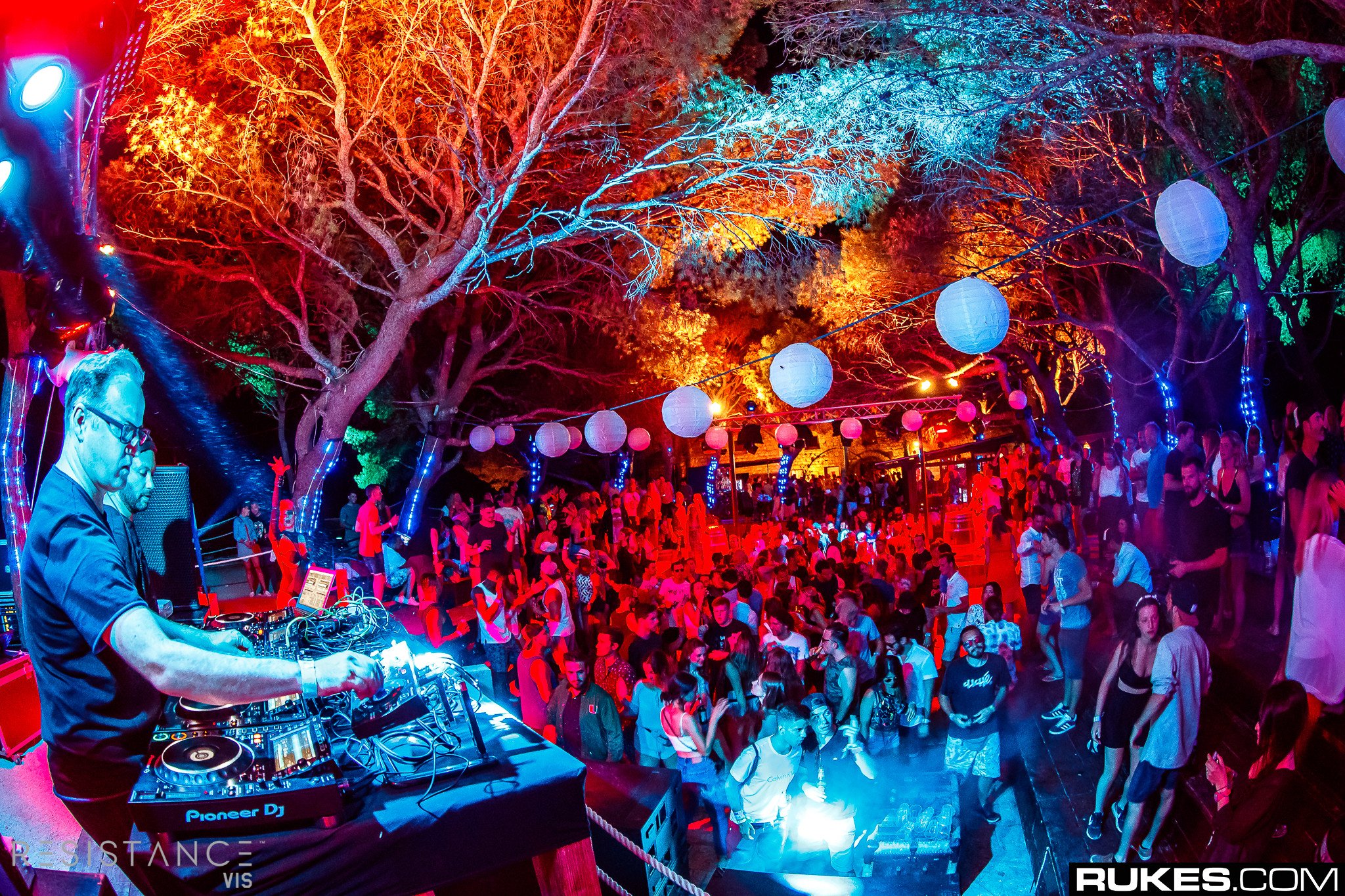 rukes.com | The #1 DJ Photography / EDM Photography website in the ...