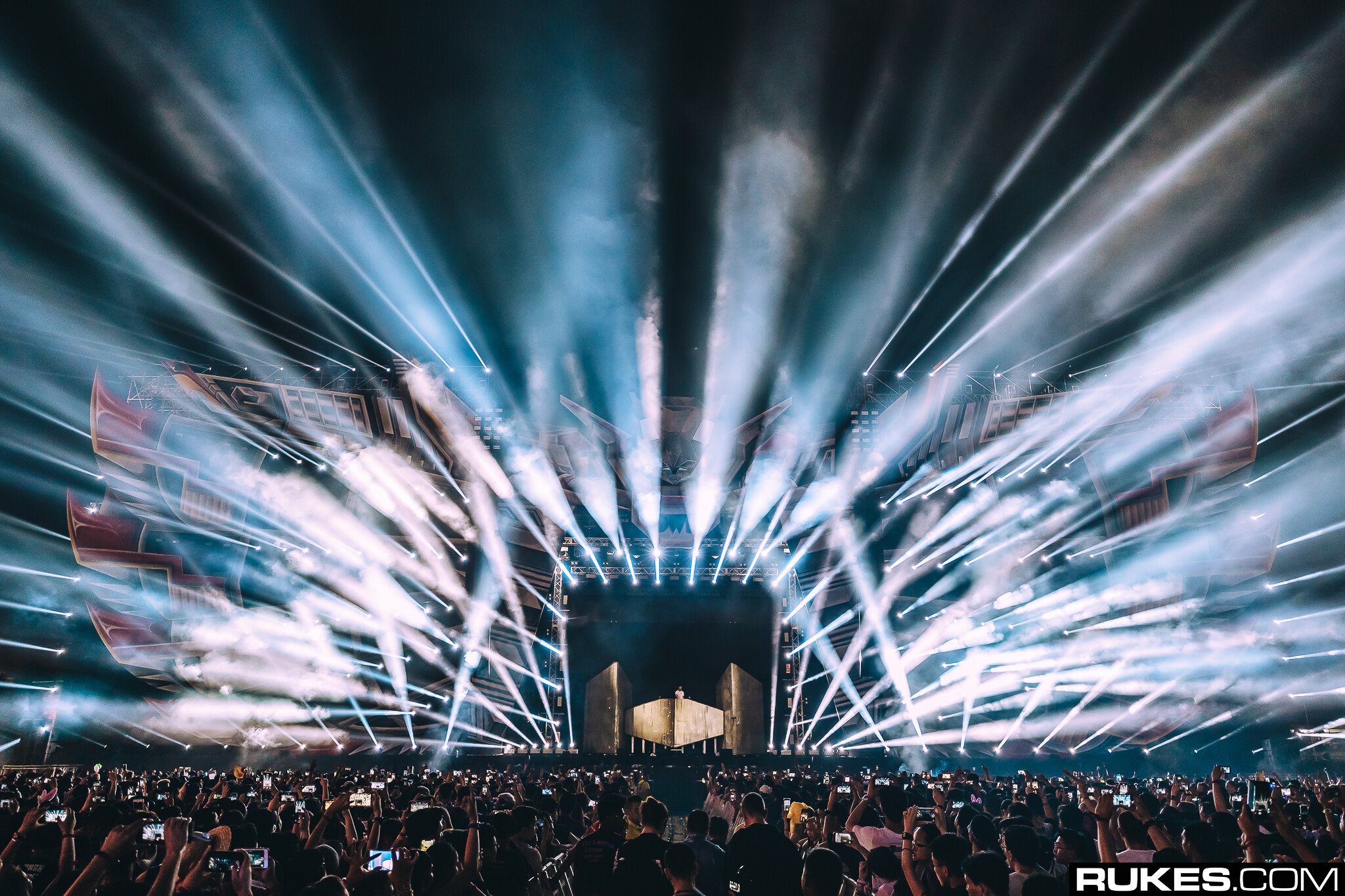 rukes.com | The #1 DJ Photography / EDM Photography website in the ...