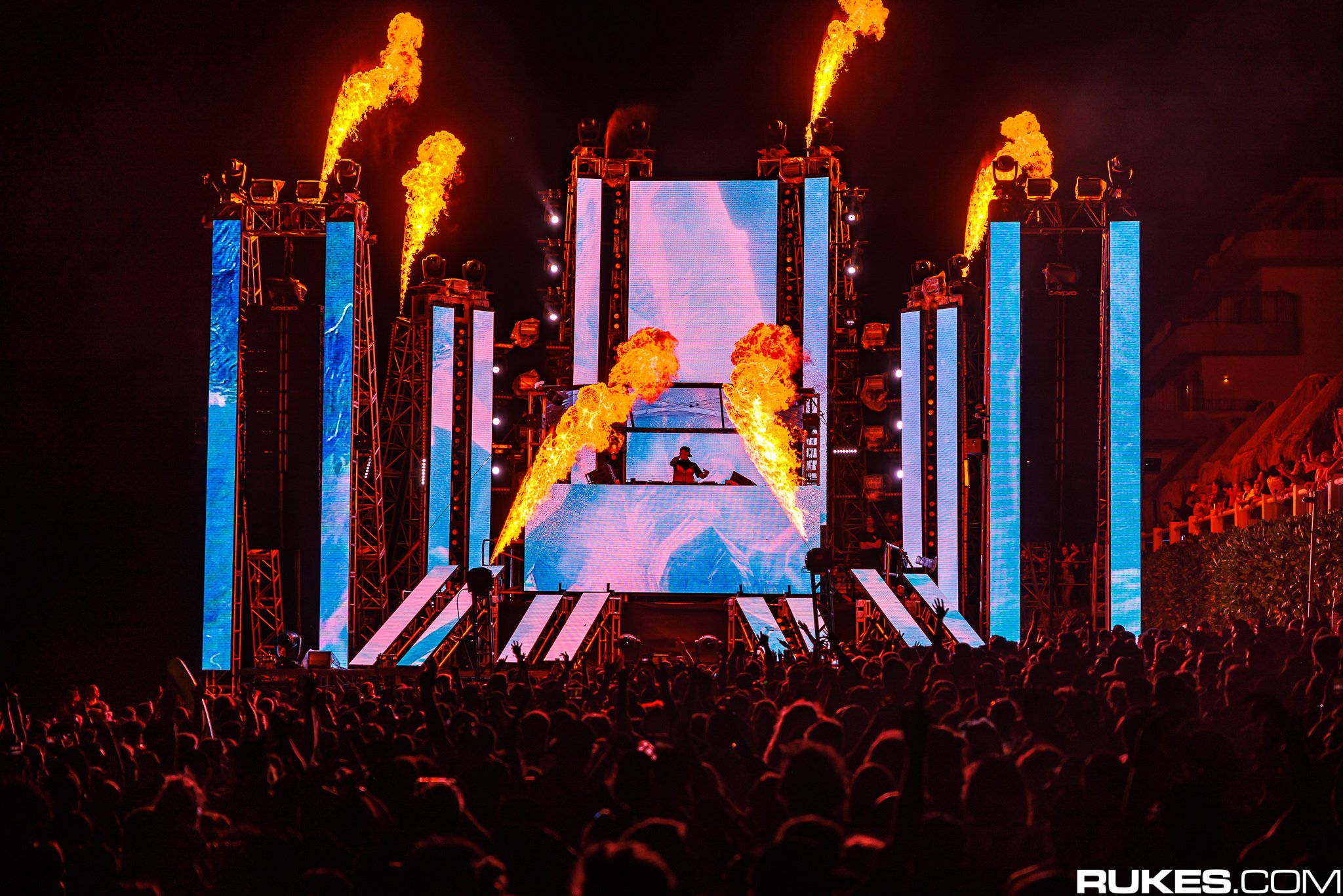 rukes.com | The #1 DJ Photography / EDM Photography website in the ...