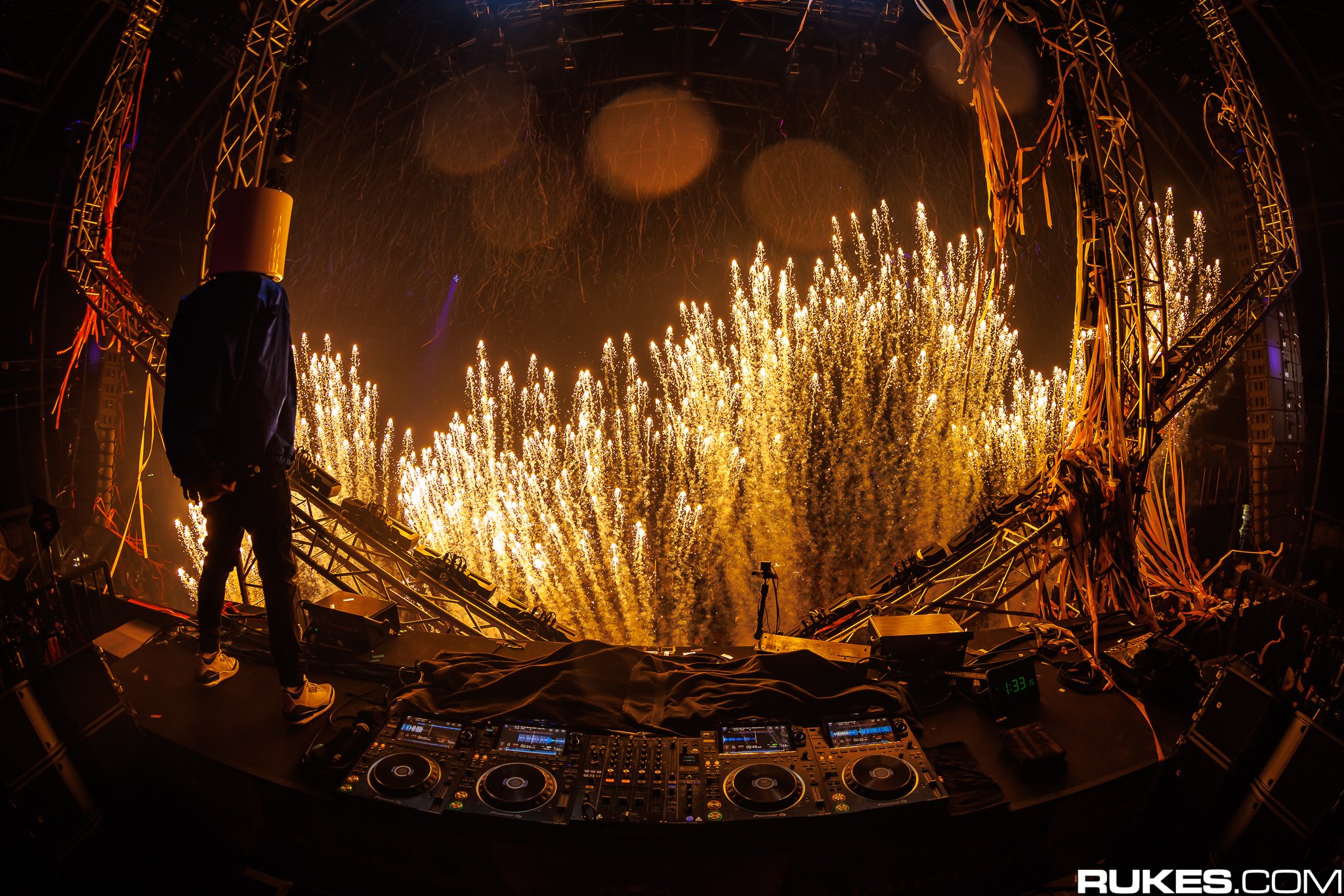 rukes.com | The #1 DJ Photography / EDM Photography website in the ...