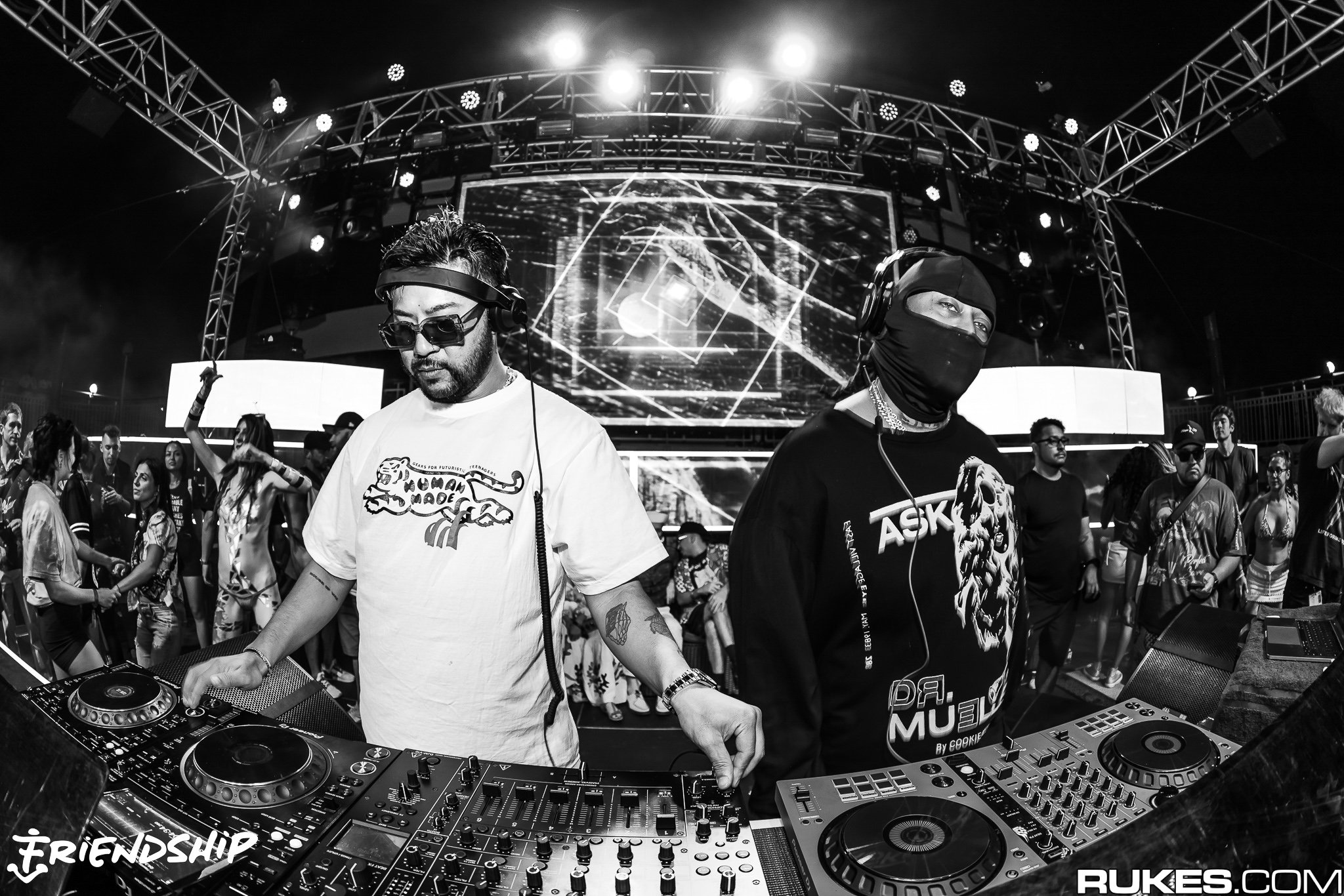 rukes.com | The #1 DJ Photography / EDM Photography website in the ...